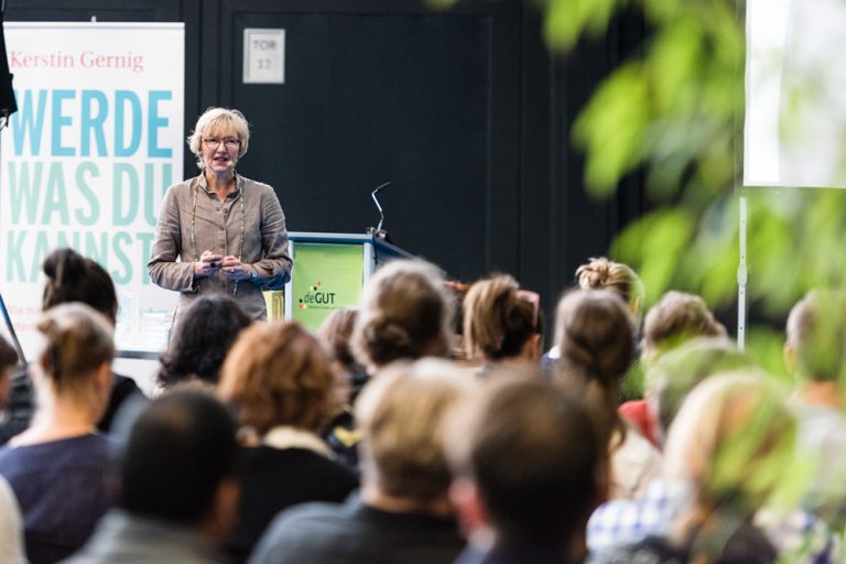 50plusstyle I Dr. Kerstin Gernig über das Abenteuer, Ü50 Neues zu wagen